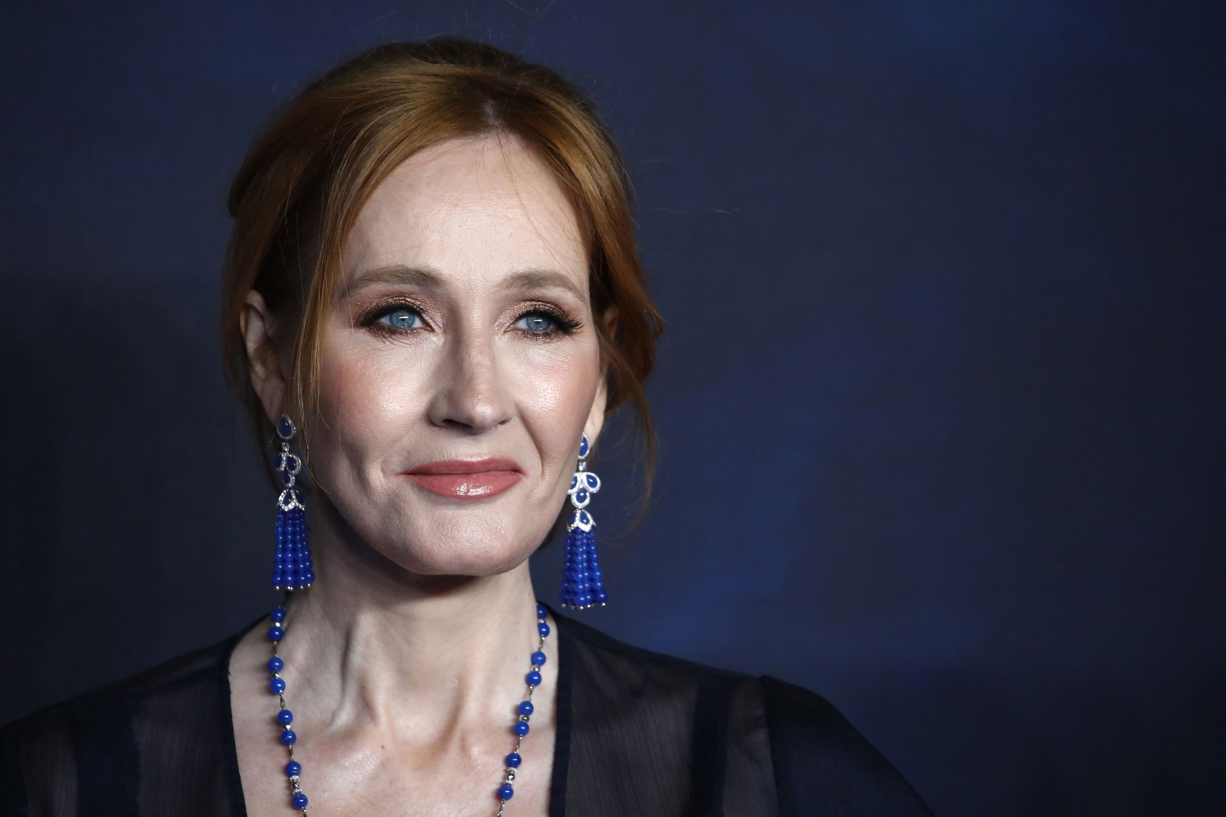 J.K. Rowling lashes out against mainstream magazines after Glamour UK ...
