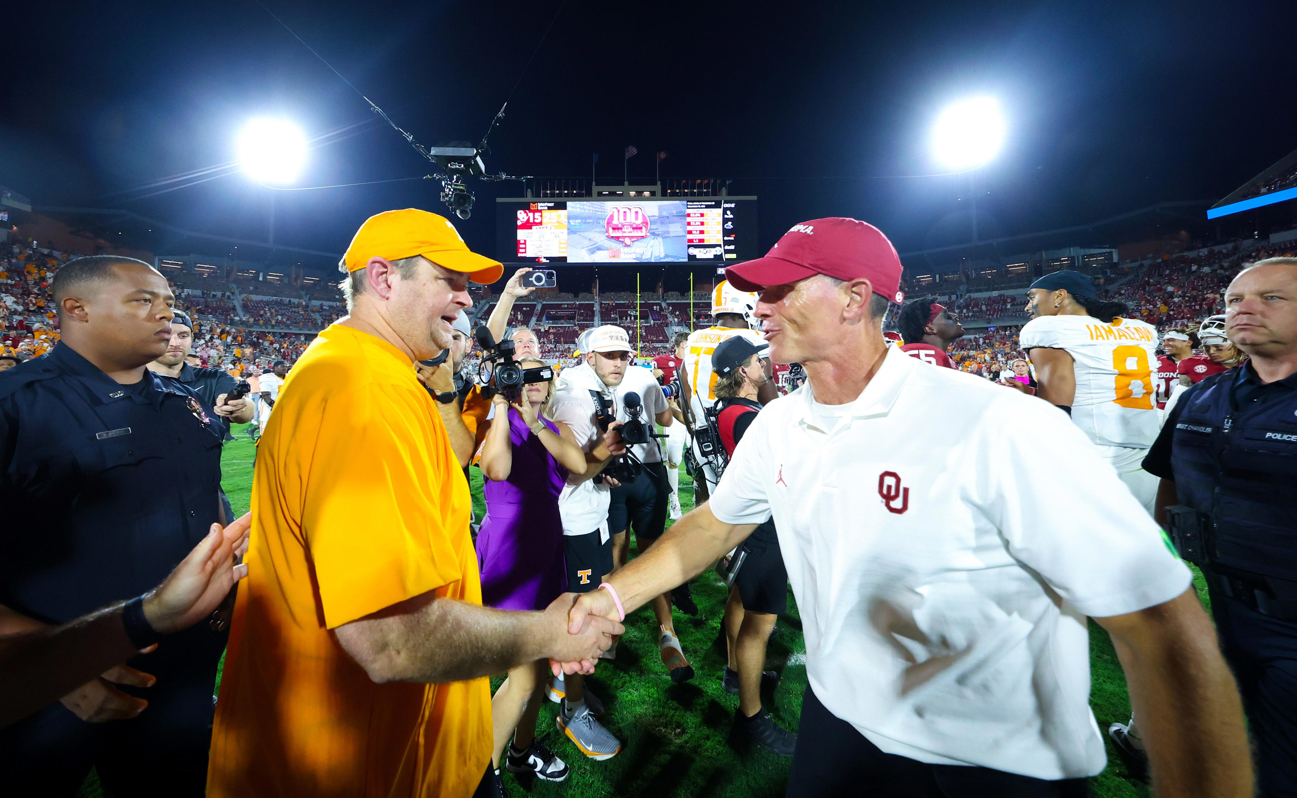 What channel is Tennessee vs Oklahoma game on TV? Start time, how to ...