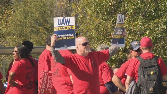 UAW demands job security as VW workers in Chattanooga vote to authorize ...