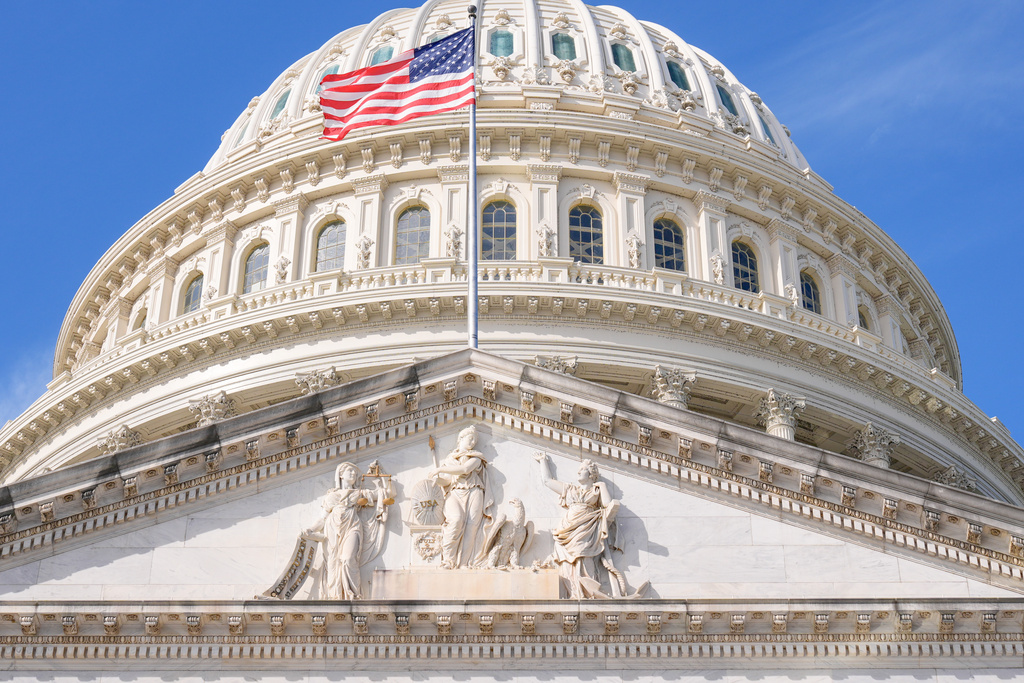 Senate adjourns until Monday, leaving shutdown in place and SNAP unfunded