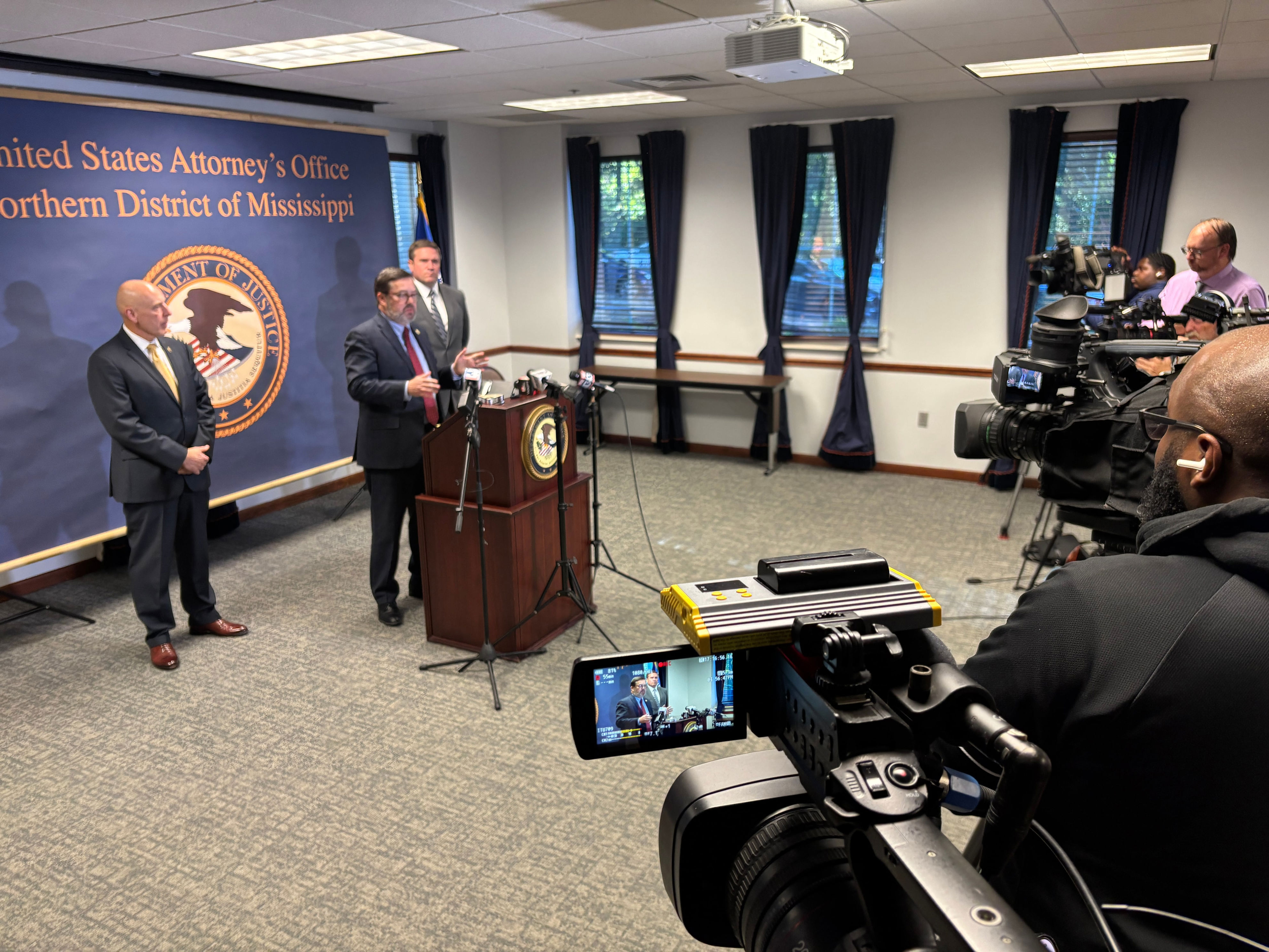 14 current and former officers in Mississippi arrested in ‘drug ...