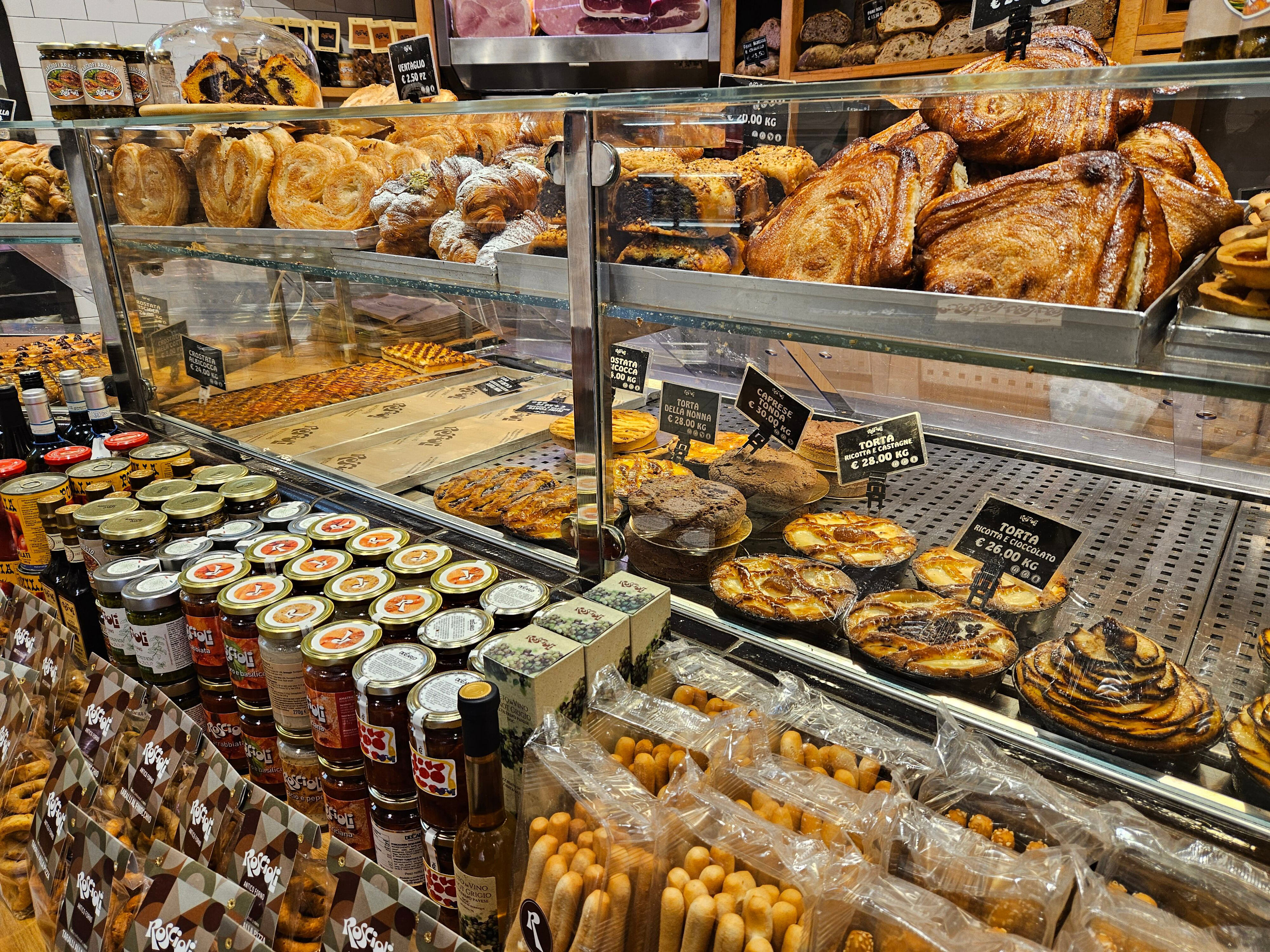 On the hunt for Rome's best bakery