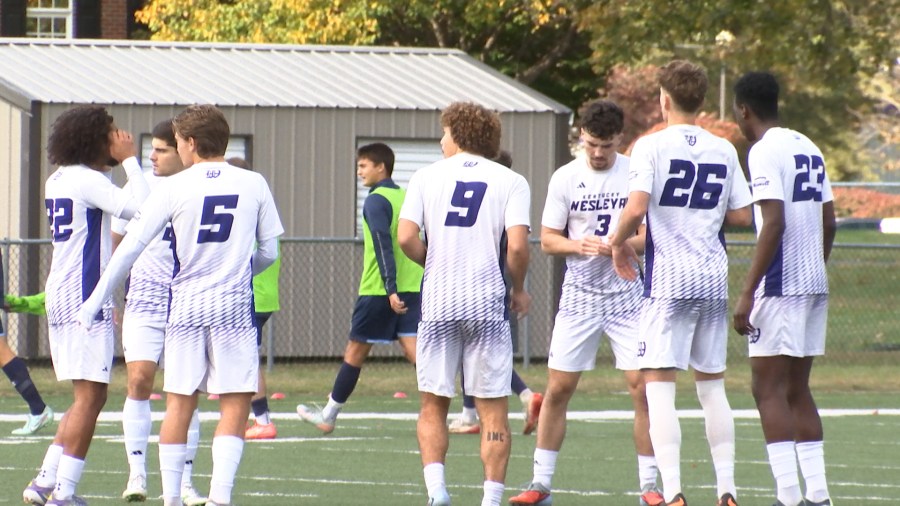 Kentucky Wesleyan extends school record to 10 straight