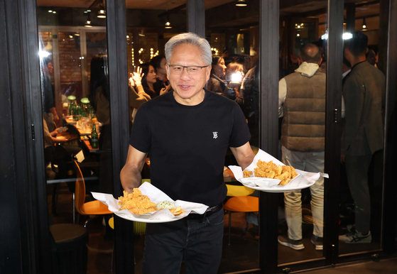 Jensen Huang a rock star as Nvidia, Samsung, Hyundai chiefs celebrate ...