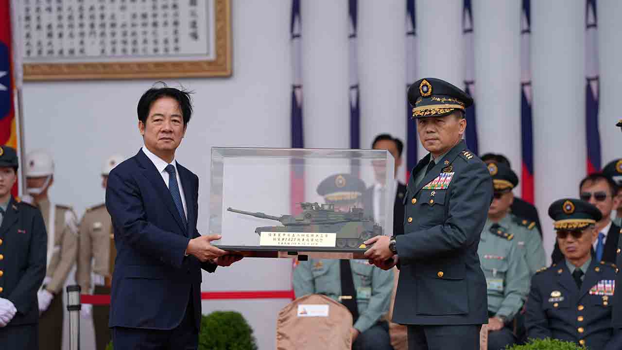 Taiwan inaugurates first battalion equipped with Abrams M1A2T tanks