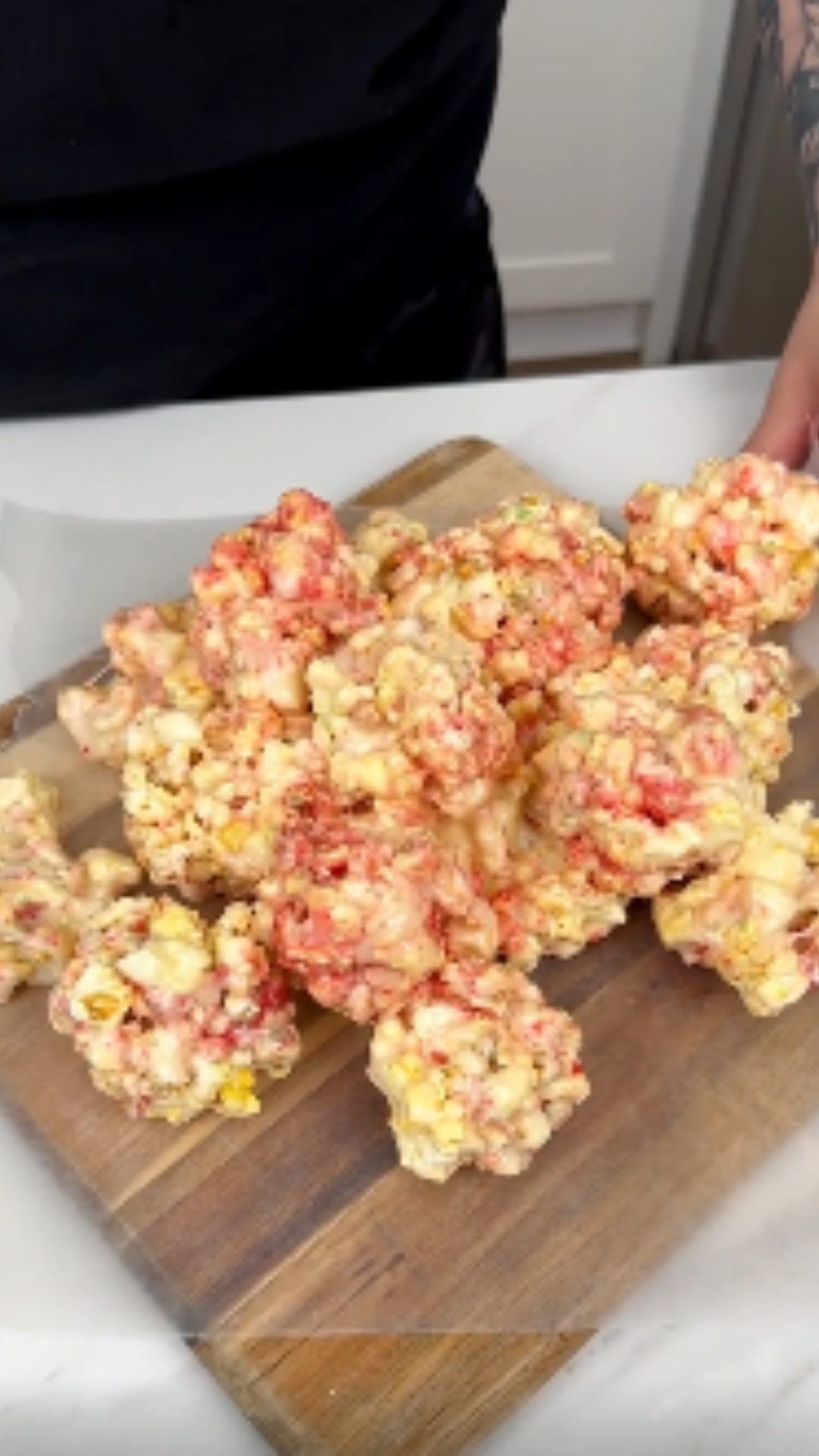 You’ll Never Make Popcorn the Same Way Again! Sweet, Savory & So Addicting!