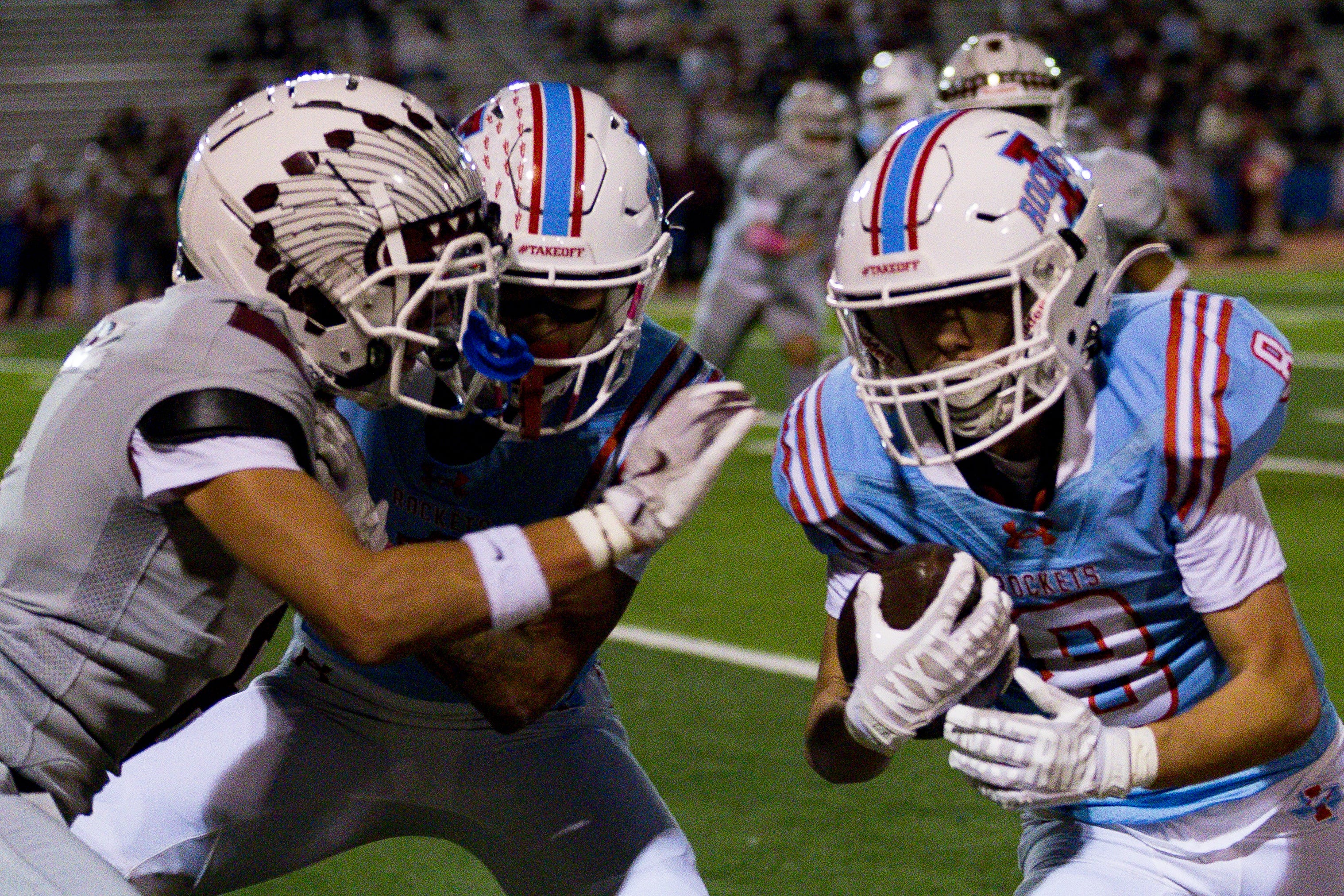 Texas high school football scores from El Paso Week 10