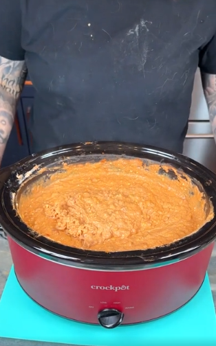 This Easy Crockpot Appetizer Is a Total Game-Changer