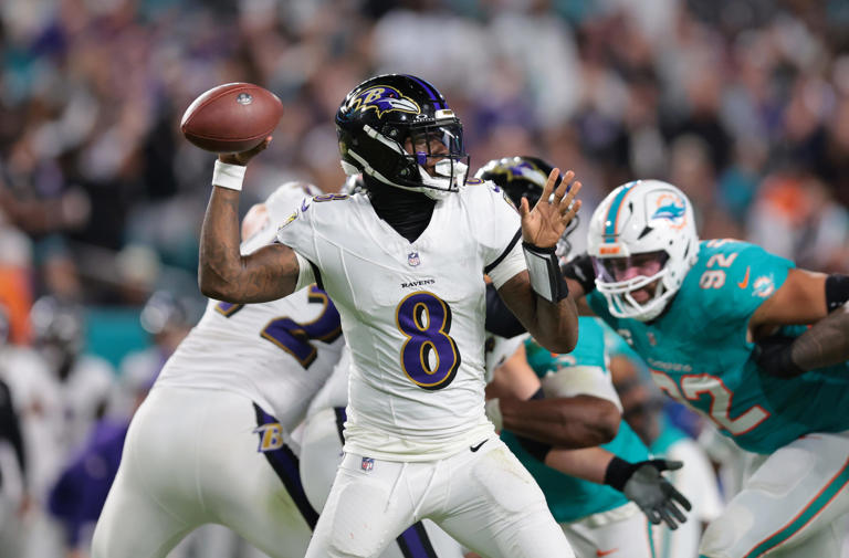 Dolphins vs Ravens game recap, Lamar Jackson's 4 TD passes lead ...
