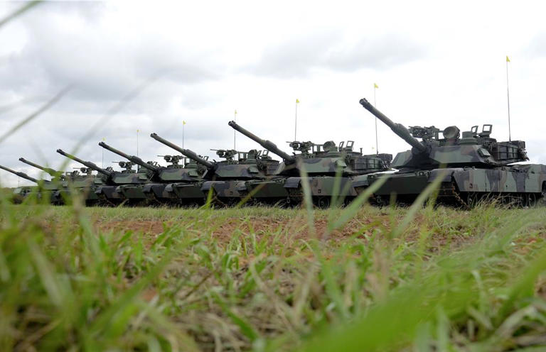 28輛M1A2T上線！ 陸軍「地表最強戰車營」盛大成軍