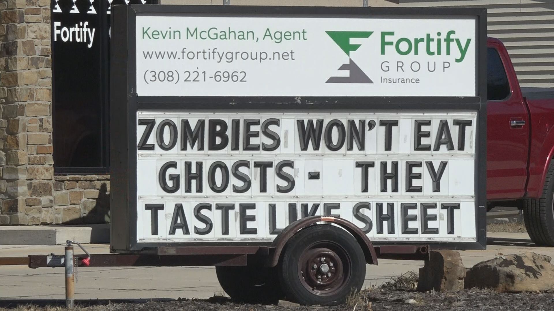 North Platte businesses get punny with Halloween signs