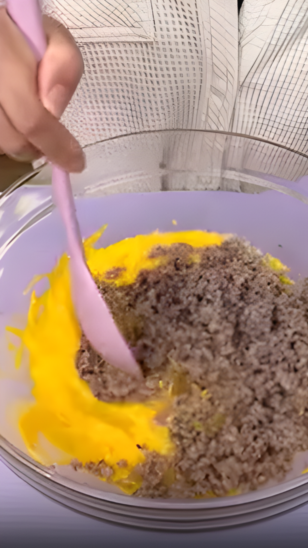 The Easiest 4-Ingredient Breakfast Muffins Ever