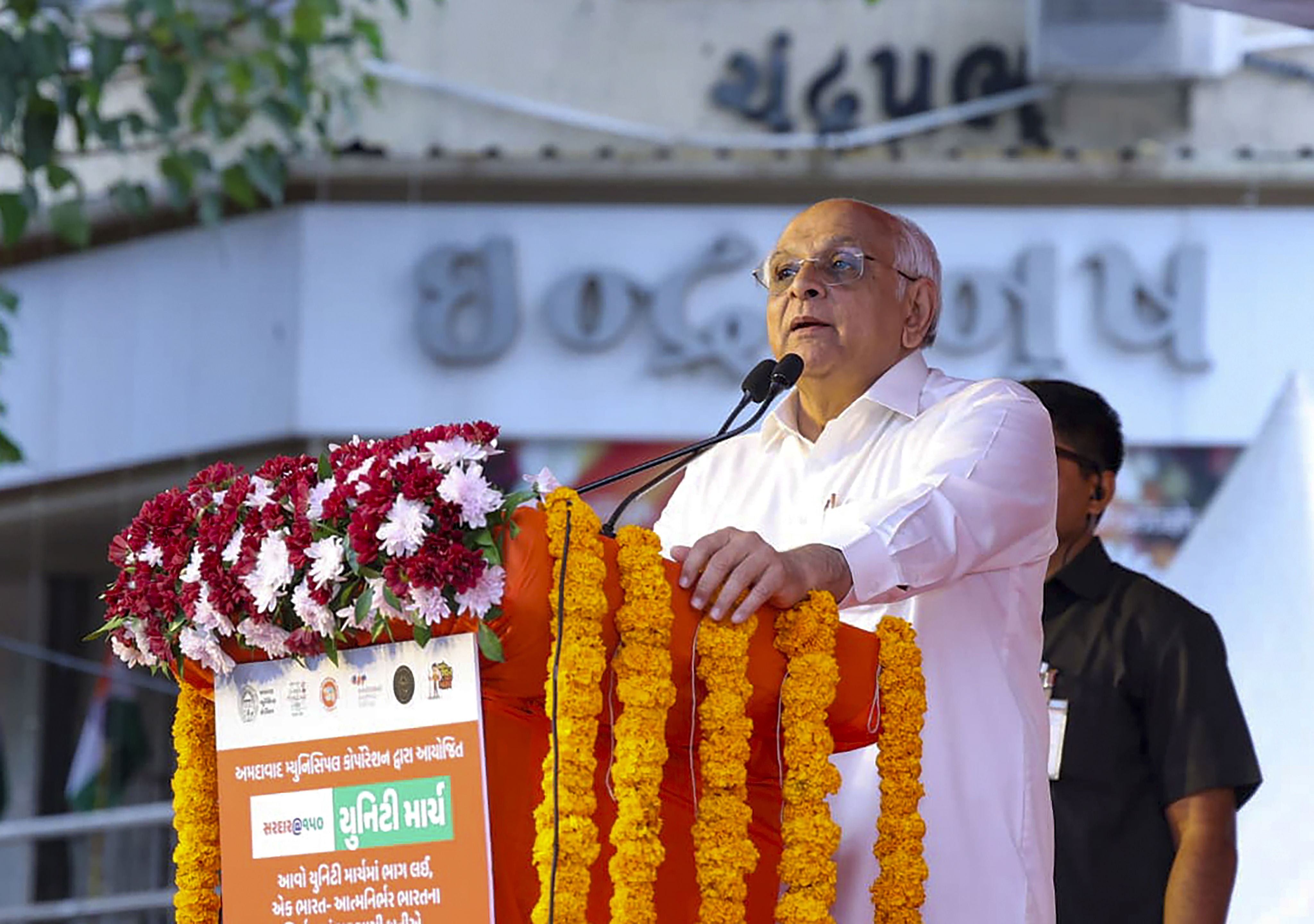 Sardar Patel wanted to unite entire Kashmir with India, Nehru did not ...