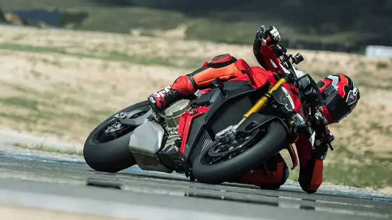 Ducati Streetfighter V4, V4 S Launched in India from Rs. 28.68 Lakh