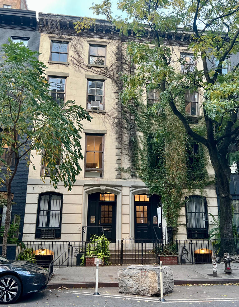 NYPD cold case investigator returns to 1981 Halloween double murder