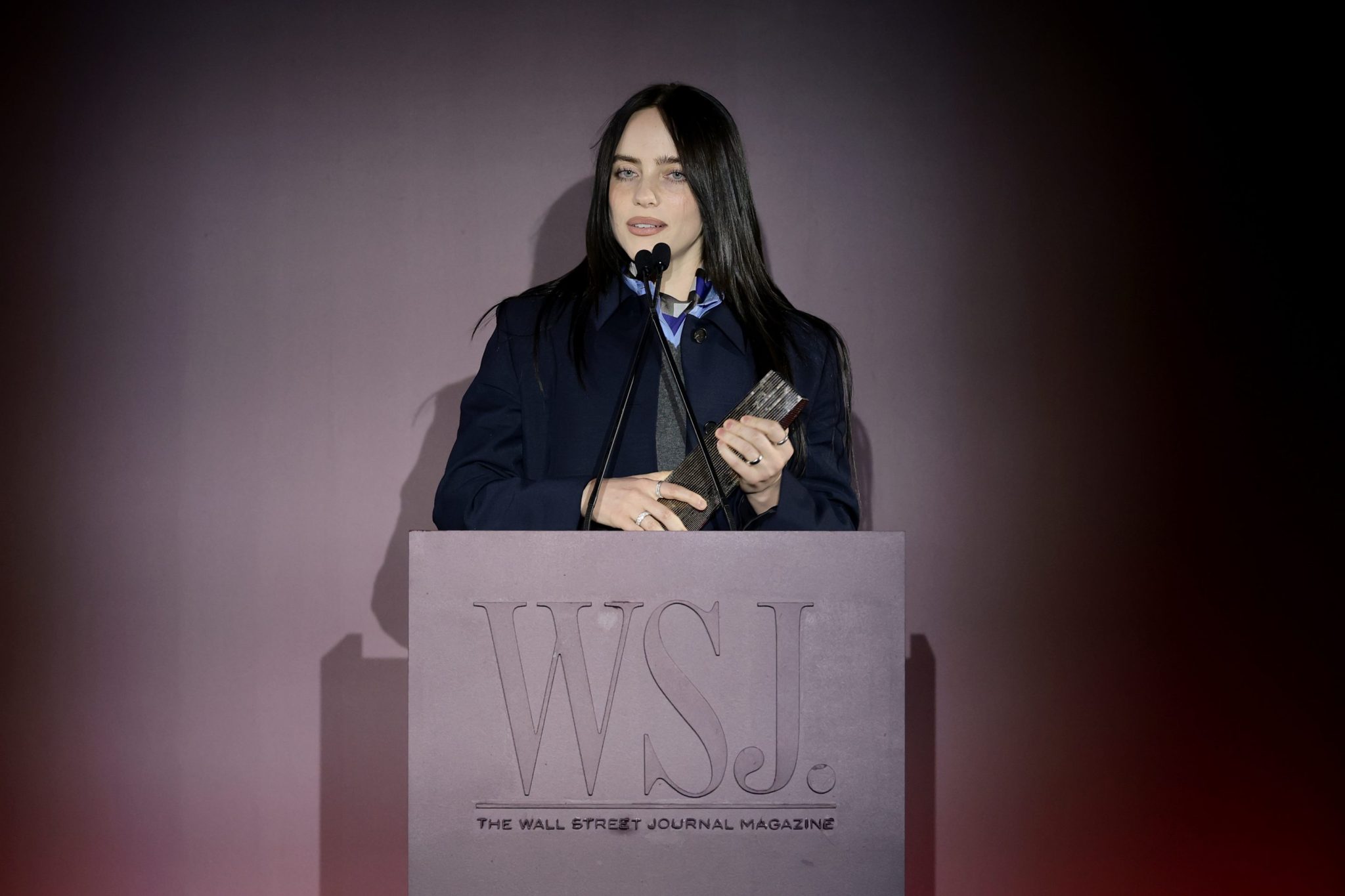 Billie Eilish calls on billionaires to give away their wealth—with Mark ...