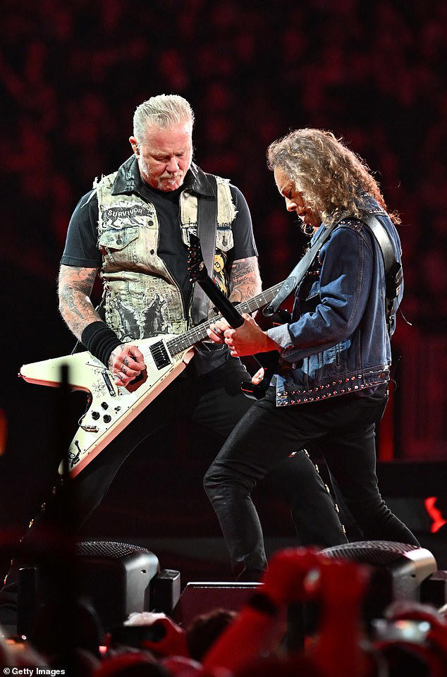 Legendary frontman of iconic rockers spotted bound for Rottnest Island