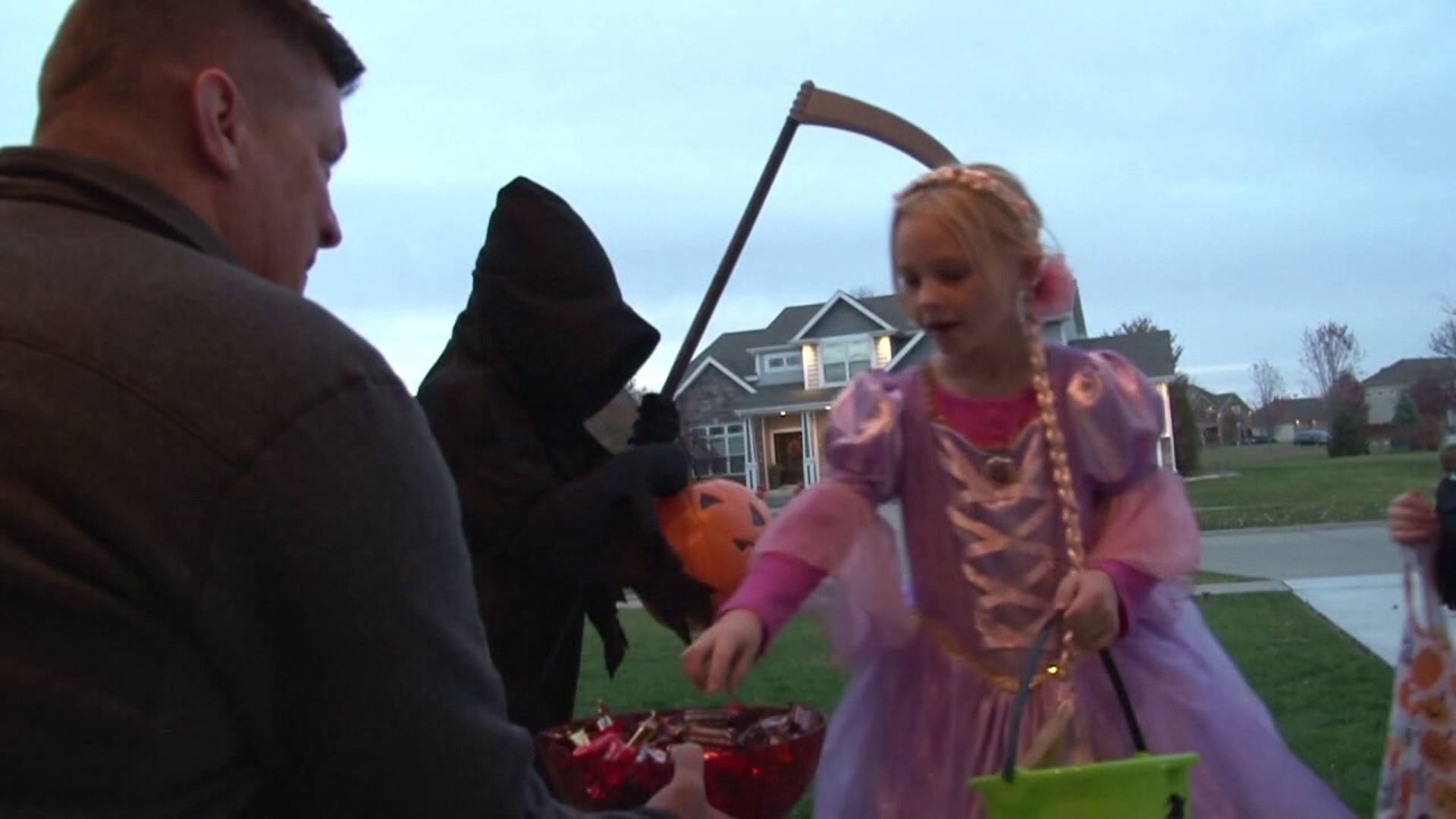 Police offer Trick or Treat safety tips