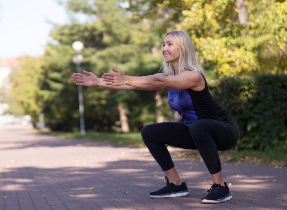 I'm a physical therapist and here are 4 standing exercises that restore ...