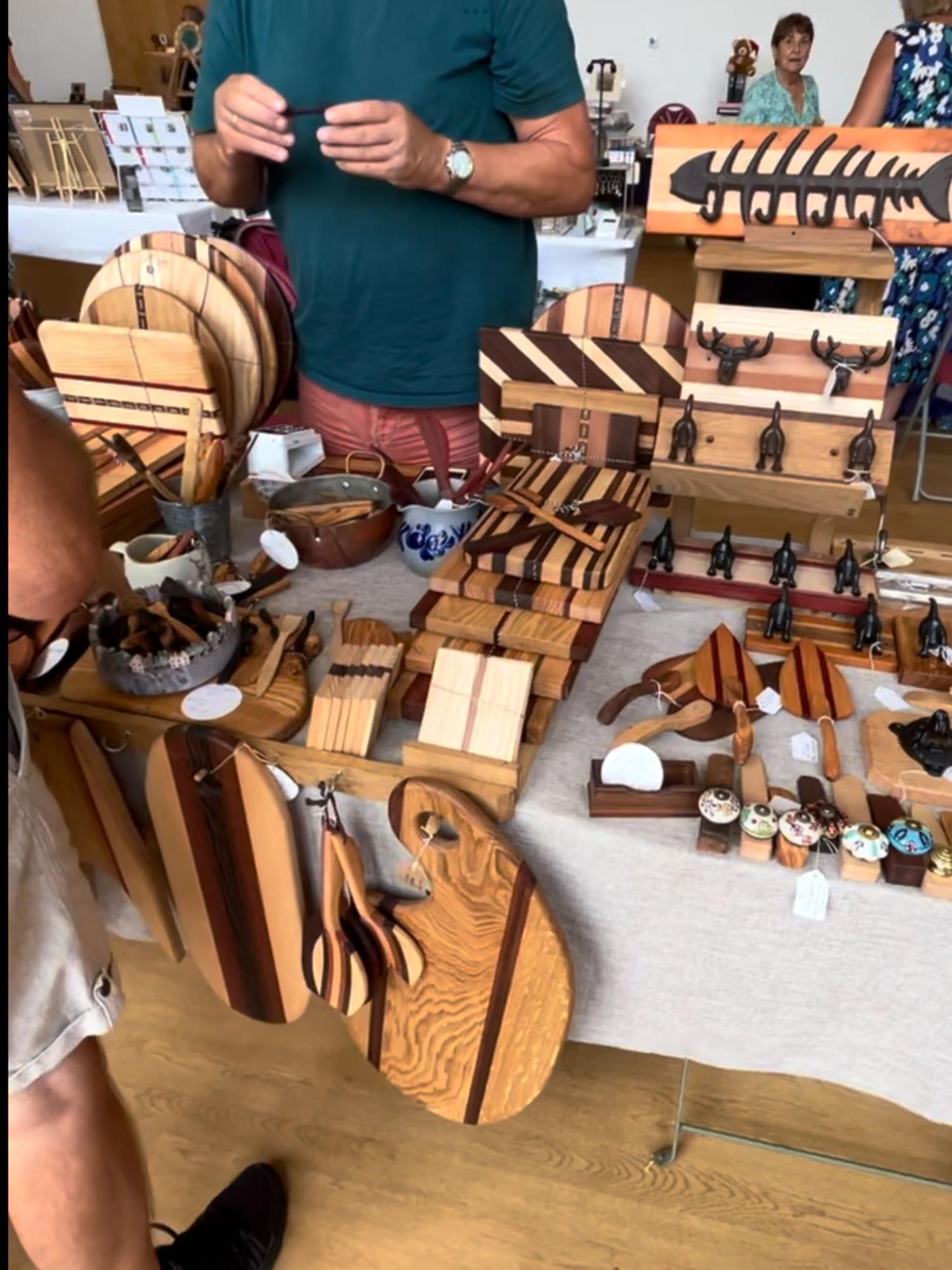 The Crumbles food and craft market Friday 7th November 10-1pm