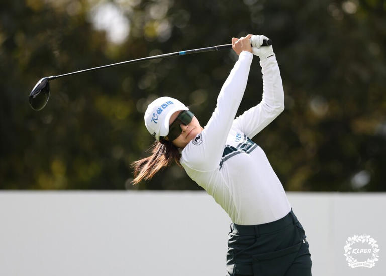 고지원, KLPGA 에쓰오일 챔피언십 2R 보기 없이 65타 단독 선두…시즌 2승 정조준