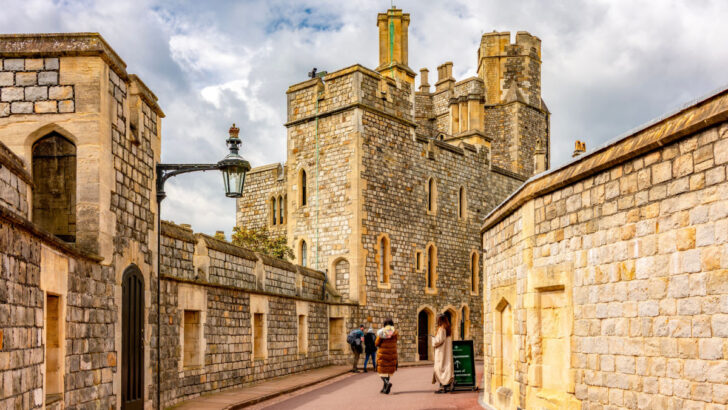 4 Lesser-Known Towns Near London Revealed As Top UK Getaways For 2026