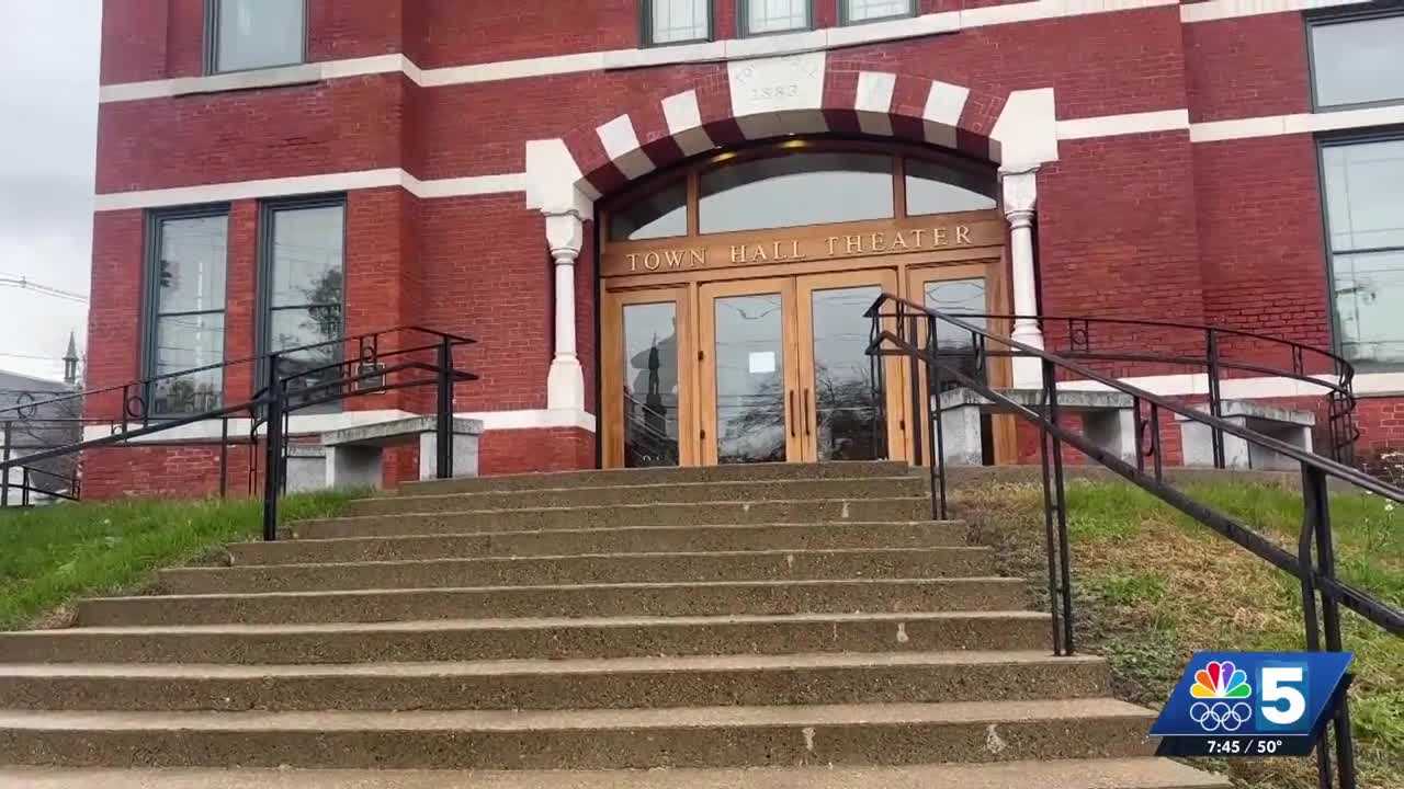 Costumes, dancing, and live music; Halloween Costume Ball returns to ...