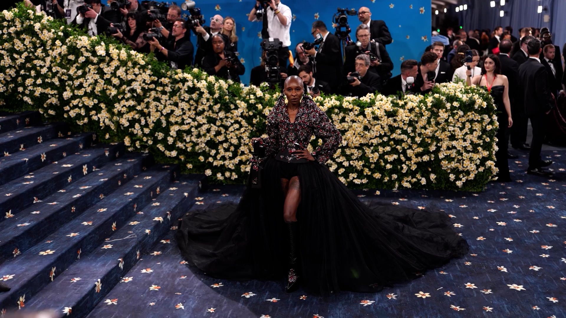 Cynthia Erivo rolleriyle güzelliği yeniden tanımlıyor