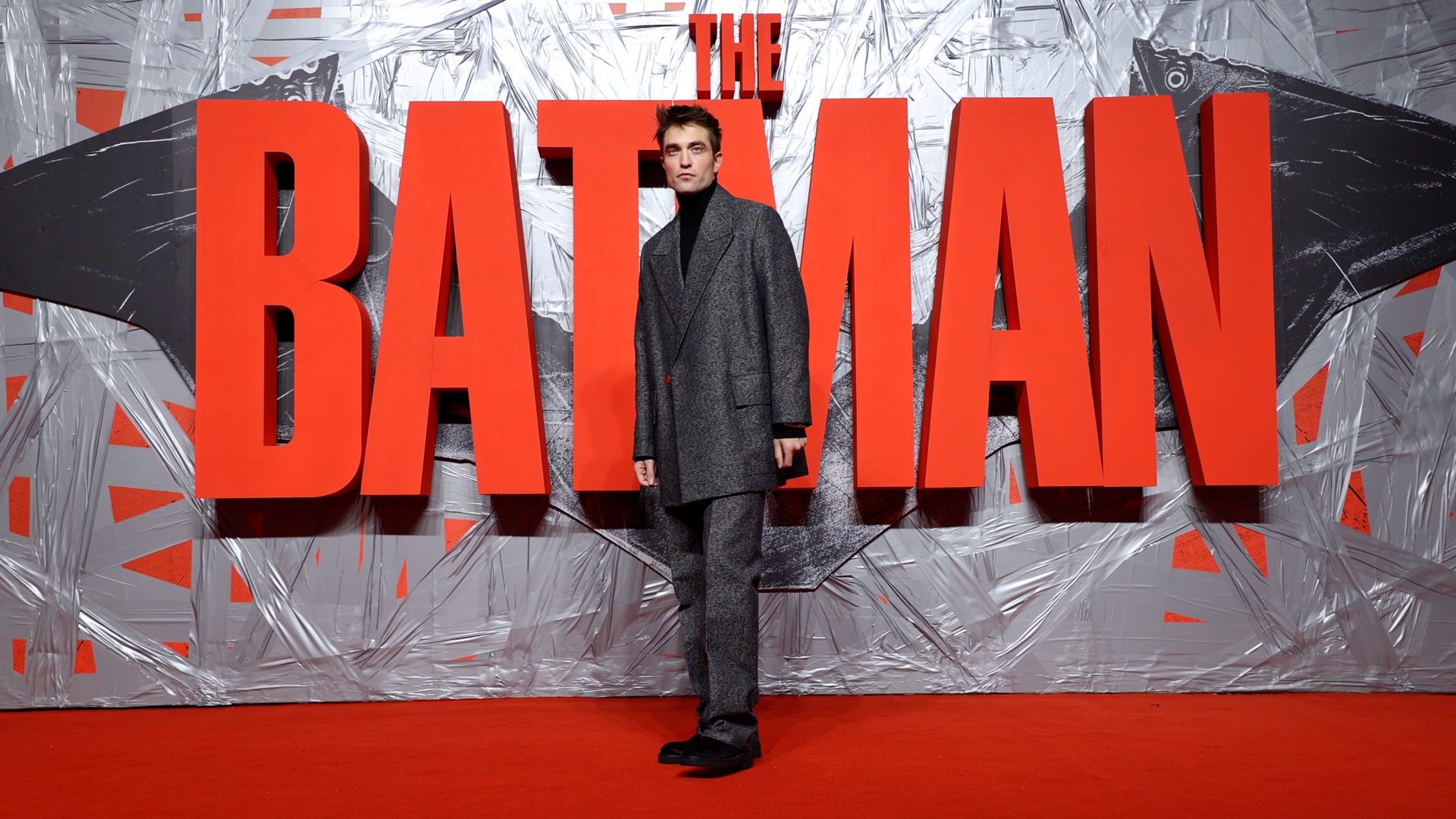 Robert Pattinson registers seven solo songs for a potential album