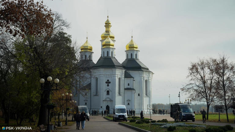 Fifteen hours of sirens: How Ukrainian Chernihiv survives relentless ...