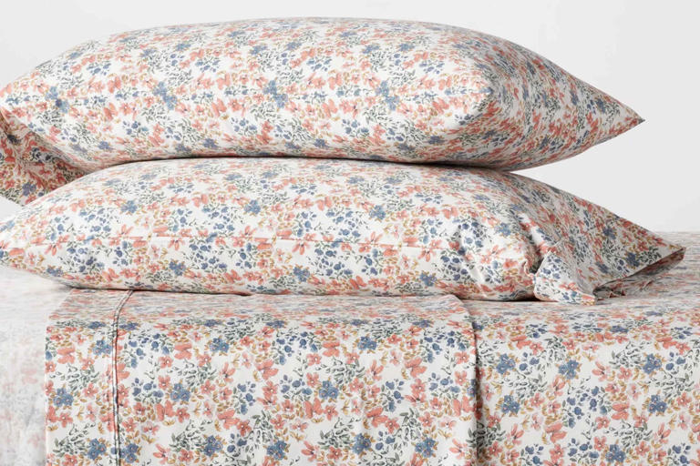 These 8 all-season Target threshold sheets look like new after frequent ...