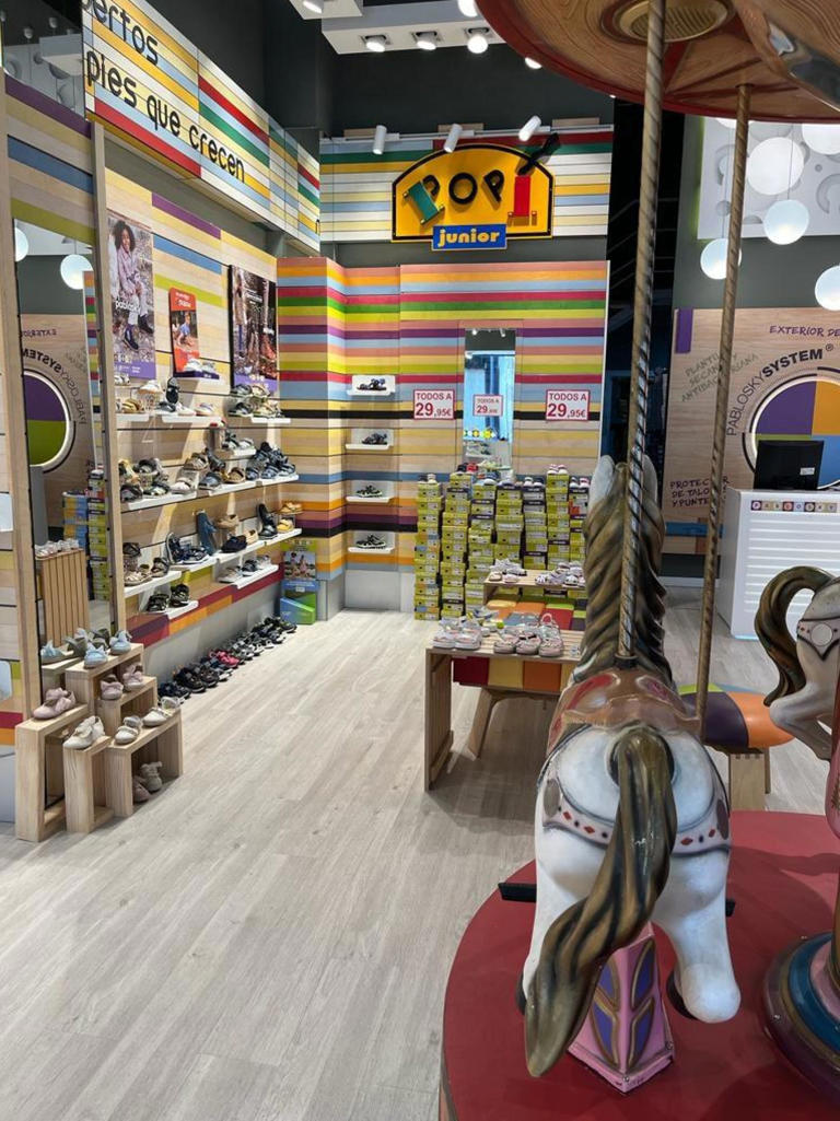 La famosa zapatería infantil Popi busca nuevo dueño: "Se pueden sacar ...