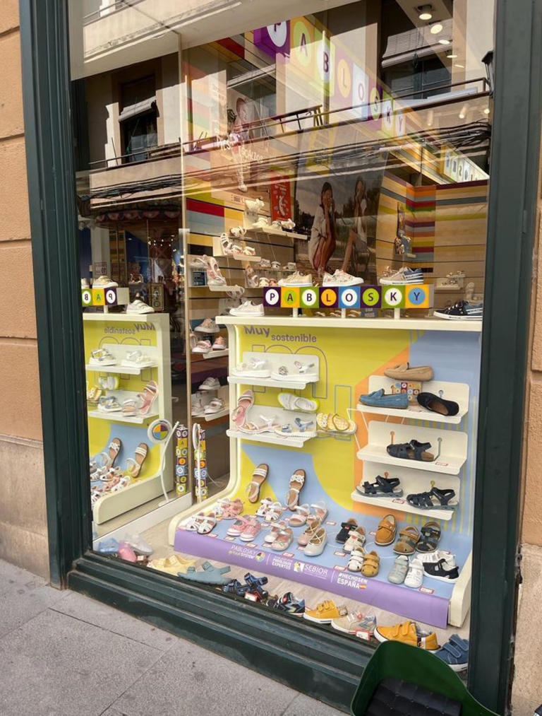 La famosa zapatería infantil Popi busca nuevo dueño: "Se pueden sacar ...