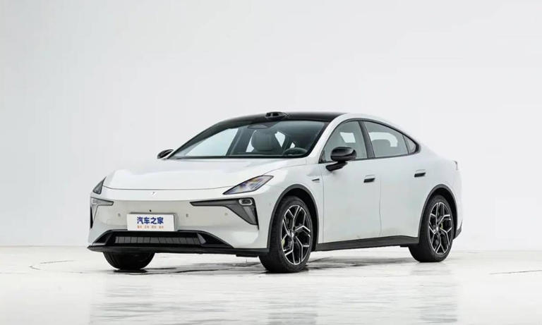 Llega una berlina con chip de 3 nm, LiDAR, 670 km de autonomía y precio de derribo