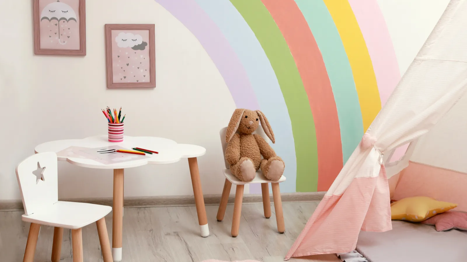 5 benefits of using the rainbow method for a more vibrant home