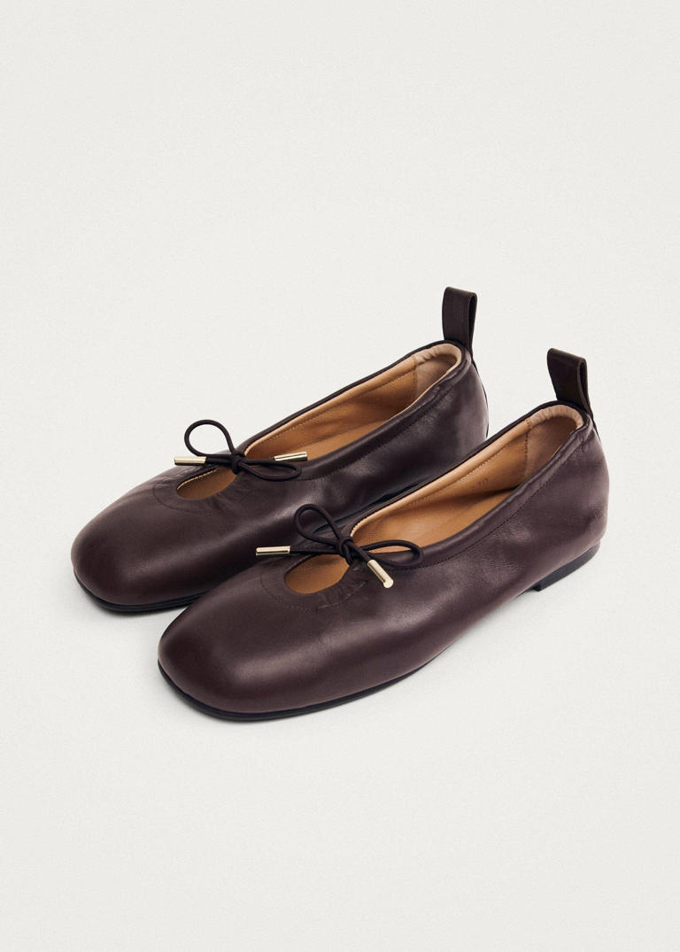 Brown ballet flats are this season's cult buy – here's how to wear them ...