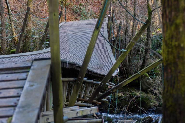Bridge which collapsed on farmland near Lancaster killing 73-year-old ...