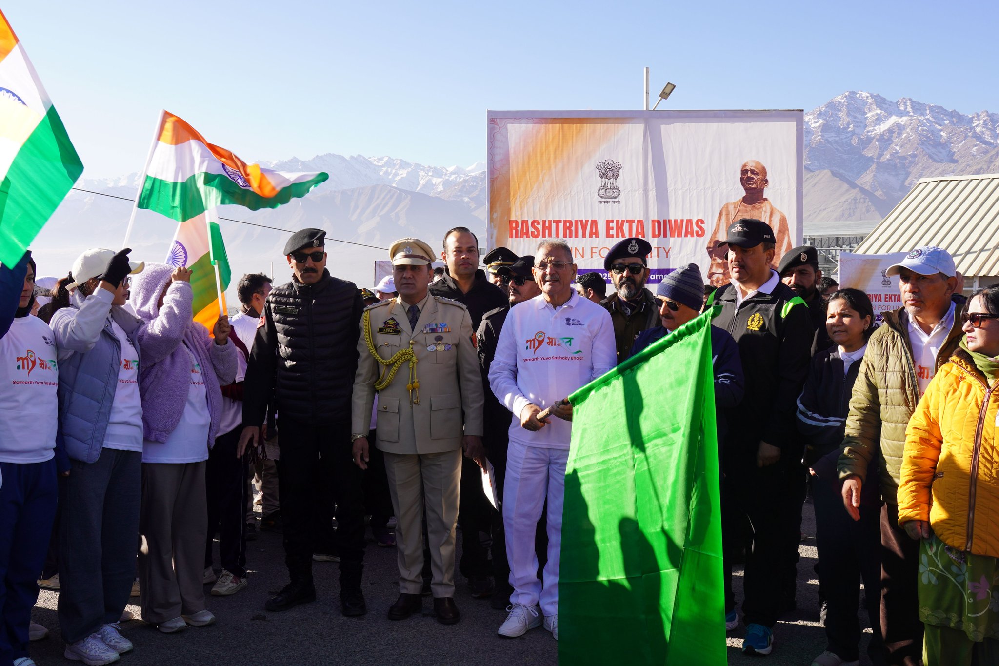 Let us make Ladakh the laboratory of national integration: LG Kavinder ...