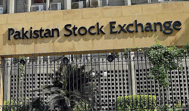 Pakistan Stock Market Plunges Over 1,600 Points, Investors Rattled By ...