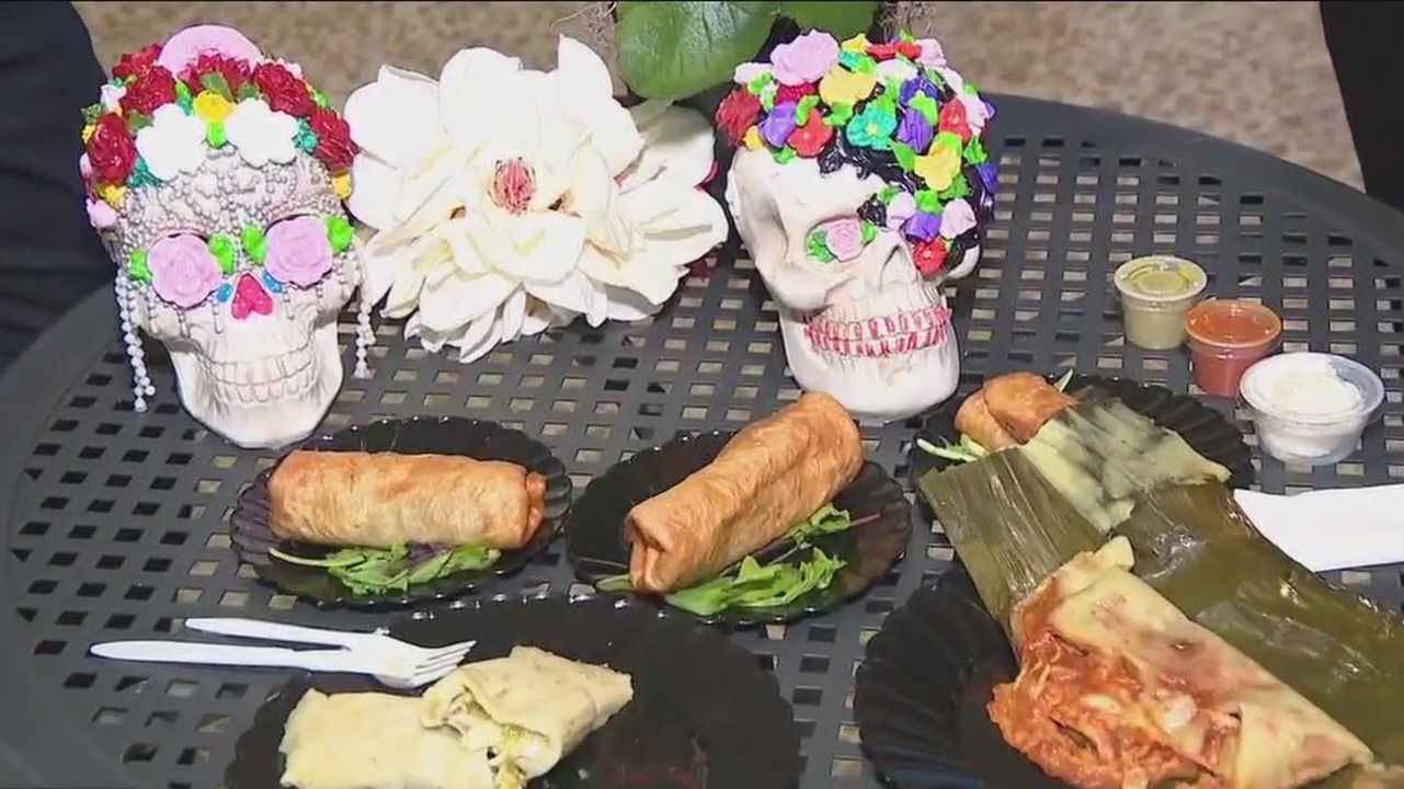 Dia de Los Muertos food