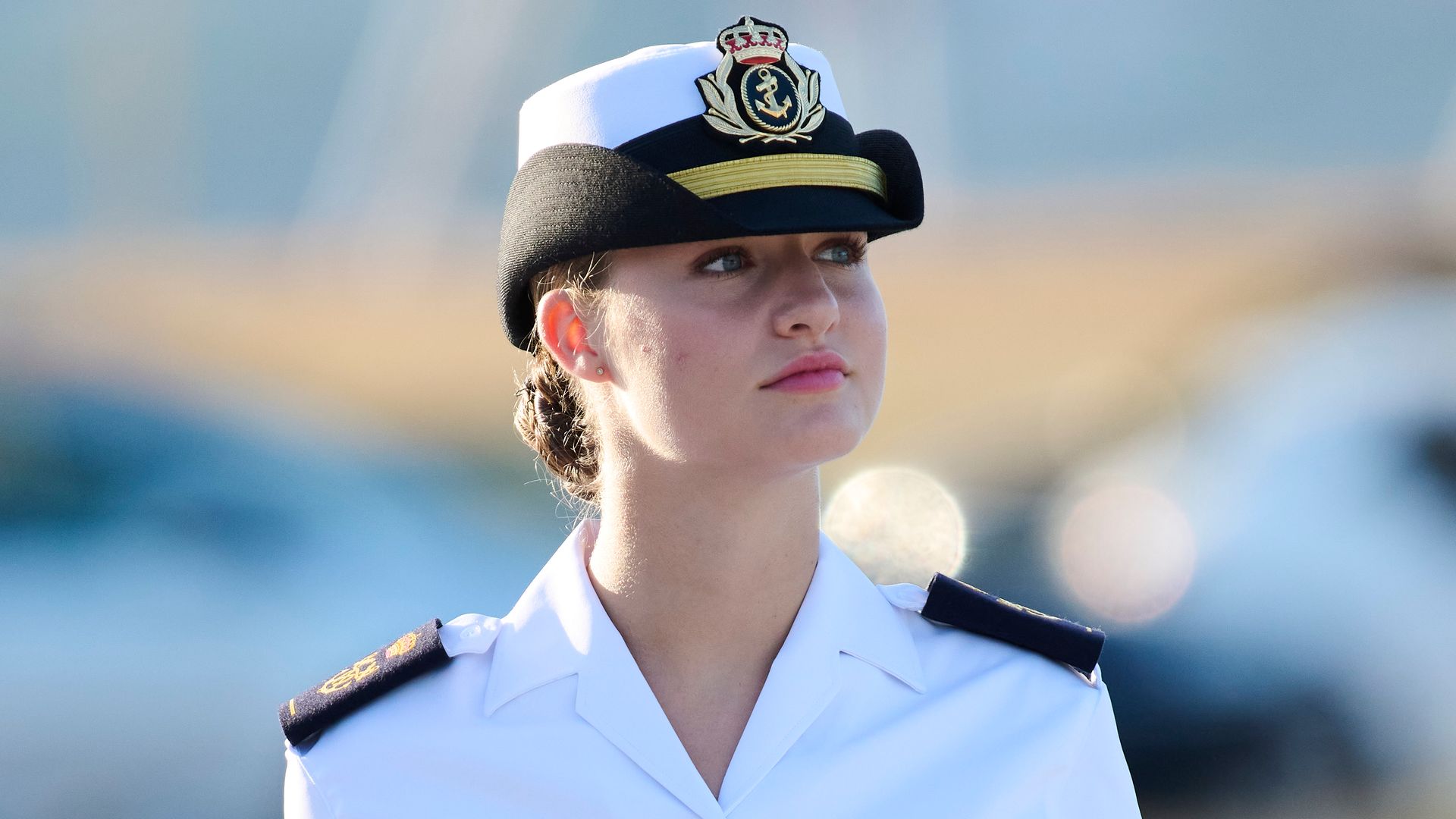 Princess Leonor celebrates her 20th birthday with surprises and family ...