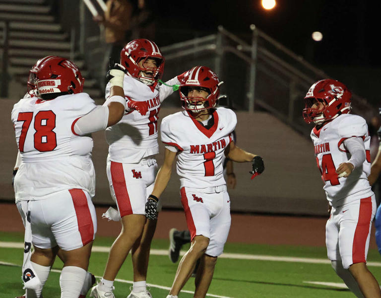 Ojeda's three rushing TDs, Labra's pick-six highlights Martin's win