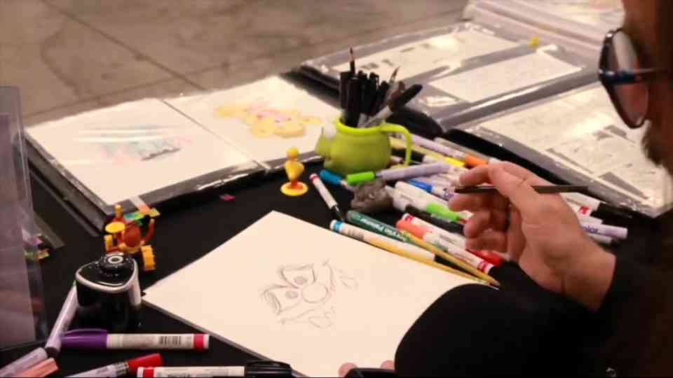 The Muppets’ Guy Gilchrist Shares Behind the Scenes Secrets