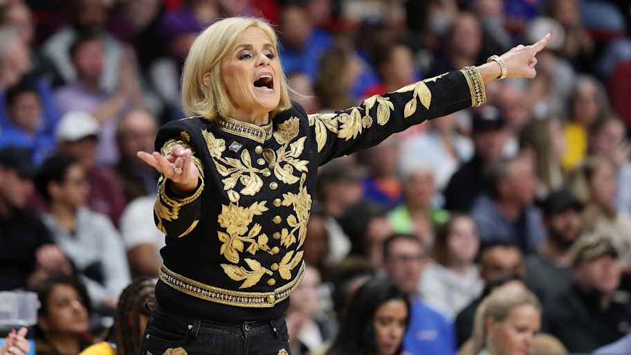 Kim Mulkey's reaction to Scott Woodward firing spells disaster for LSU ...