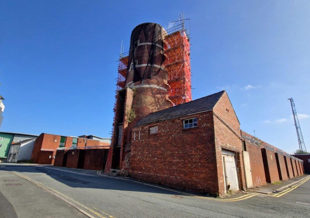 Concern over plans to turn Grade II-listed windmill into 12-bed HMO