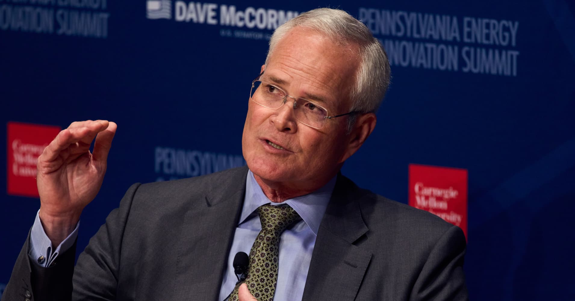 Exxon in advanced talks to power AI data centers with natural gas and ...