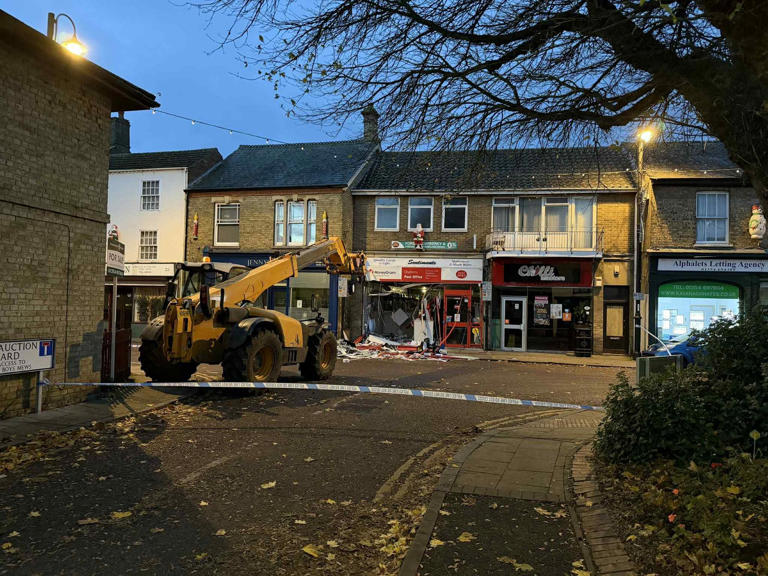ATM stolen from Cambridgeshire Post Office in 2am ram raid