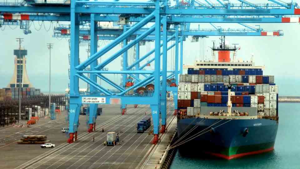 How ship prefixes reveal a vessel’s purpose and type