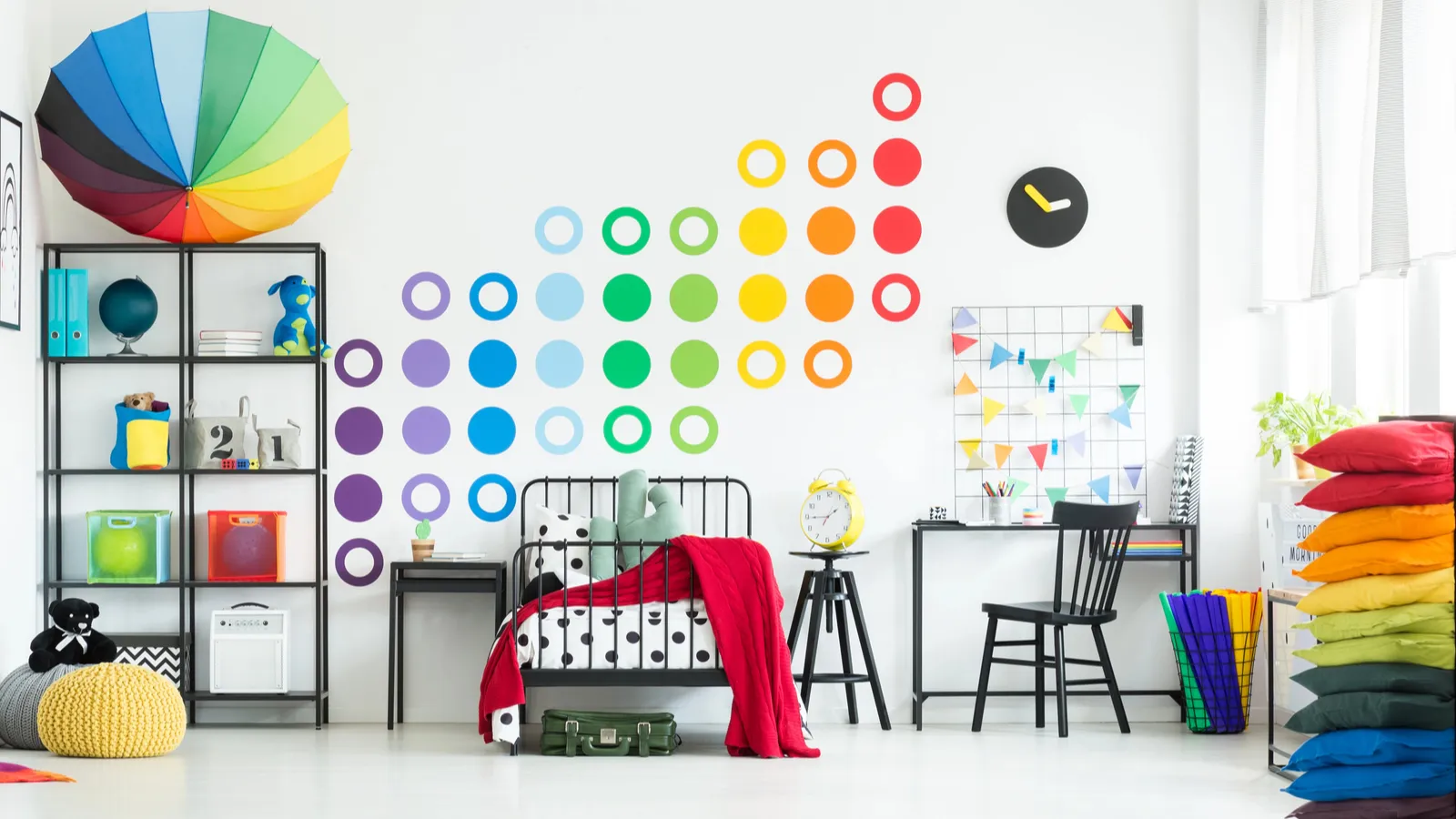 5 benefits of using the rainbow method for a more vibrant home