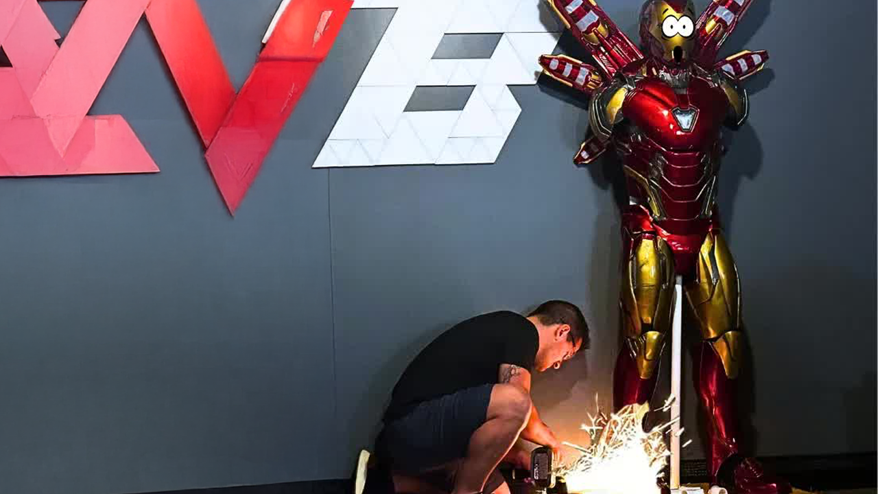 How to Build Affordable Rolling Cosplay Armor Stands